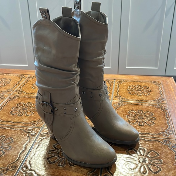 Pierre Dumas | Shoes | Pierre Dumas Boots With Stacked Wood Heel | Poshmark